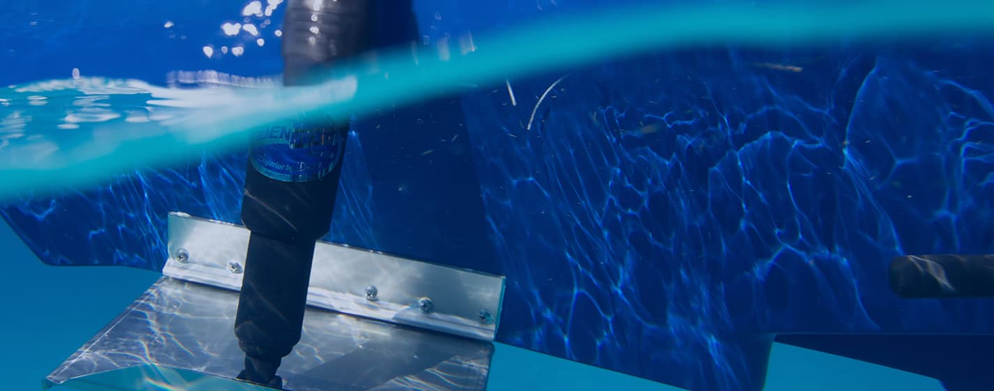 What Are Trim Tabs? | How They Work + Pro Tips – Bennett Marine